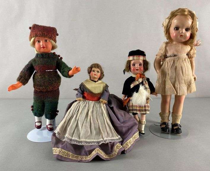 Group of 4 Vintage Dolls - Matthew Bullock Auctioneers