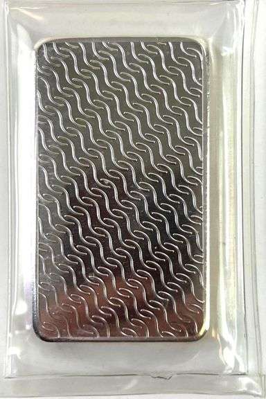 2015 Year of the Goat 10 oz .999 Fine Silver Bar - Matthew Bullock ...