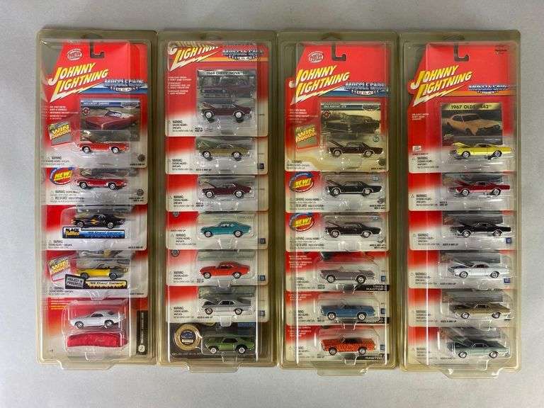 Group of Playing Mantis Johnny Lightning Muscle Cars - Matthew Bullock ...