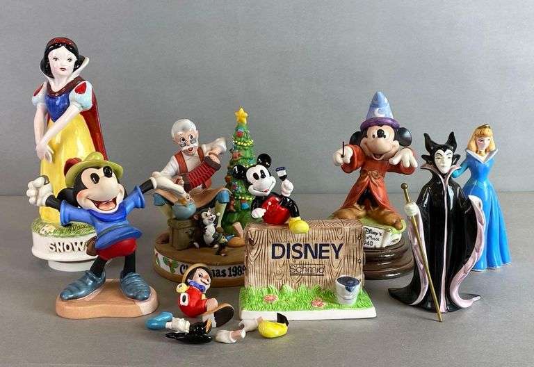 Group of 7 Disney Porcelain Figurines - Matthew Bullock Auctioneers