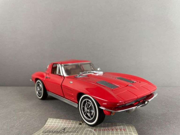 Franklin Mint 1963 Chevy Corvette Stingray Die-Cast Car - Matthew ...