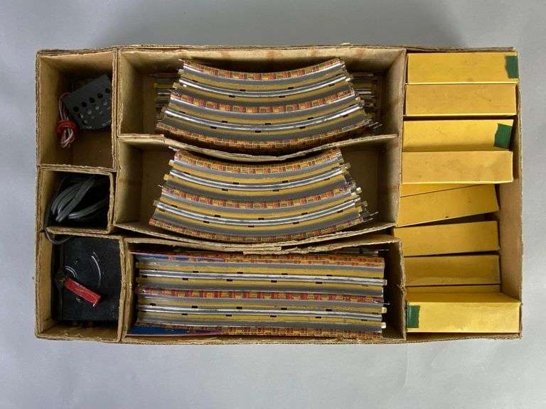 Pre-War Louis Marx Streamline Electric Speedway Tin Litho Double Train ...