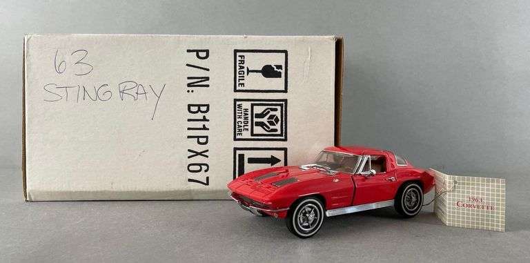 Franklin Mint 1963 Chevy Corvette Stingray Die-Cast Car - Matthew ...