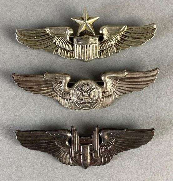 Group of 3 US Military Wings Pins - Matthew Bullock Auctioneers