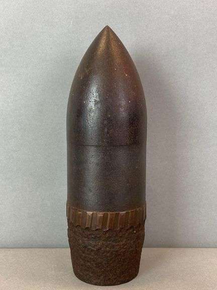 US Military Inert Artillery Round - Matthew Bullock Auctioneers