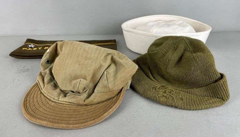 Group of Vintage U.S. Military Caps - Matthew Bullock Auctioneers