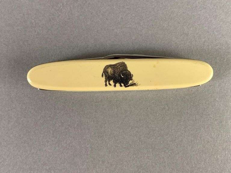 Barlow Buffalo Two-Blade Scrimshaw Pocket Knife - Matthew Bullock ...