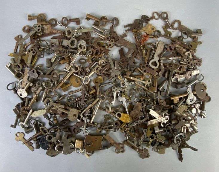 Large Group of Assorted Keys and Locks - Matthew Bullock Auctioneers