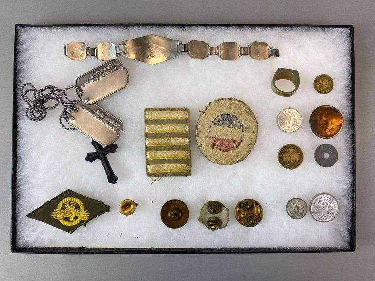WW2 Group of Military Items - Matthew Bullock Auctioneers