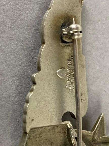 Group of 3 US Military Wings Pins - Matthew Bullock Auctioneers