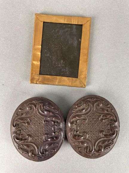 Group of 2 Antique Tin-Type Photos - Matthew Bullock Auctioneers