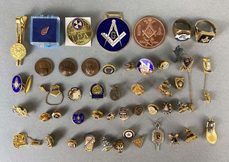 Group of Masonic Pins and More - Matthew Bullock Auctioneers