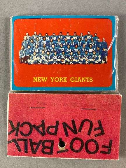 1963 Topps Football West Corps Cello Fun Pack - Matthew Bullock Auctioneers