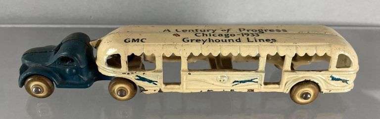 Arcade 1933 Chicago Worlds Fair GMC Greyhound Lines Cast Iron Vehicle ...