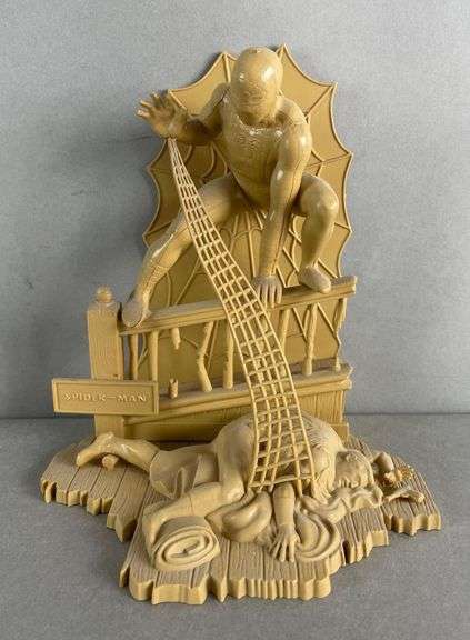 1966 Aurora Plastics Spider-Man Model - Matthew Bullock Auctioneers