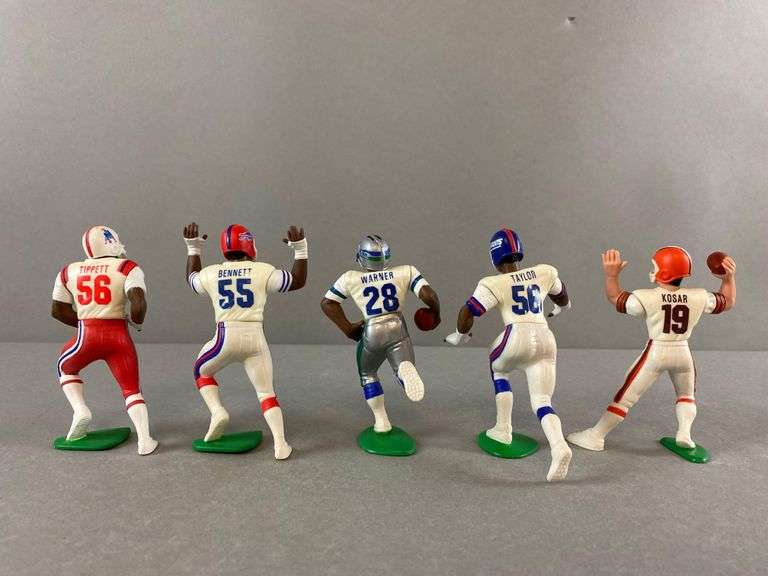 5 - Rare 1989 Starting Lineup Football Figures - Matthew Bullock ...