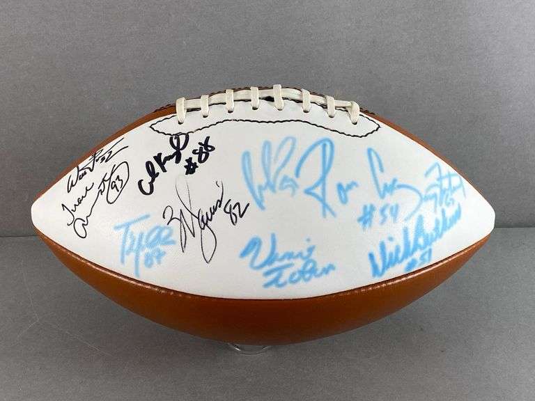 University of Illinois Team Signed Wilson Football - Matthew Bullock ...