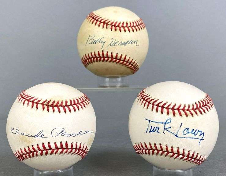 3 - Chicago Cubs Billy Herman, Turk Lown, and Claude Passeau Signed ...