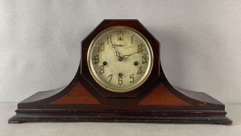 New Haven Clock Co. Lincoln Wood Mantle Clock - Matthew Bullock Auctioneers