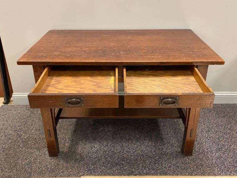 Stickley Craftsman Quarter-Sawn Oak Mission Style Library Table ...