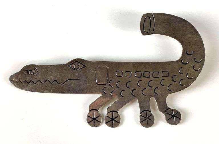 Mexico Sterling Silver Alligator Brooch Pin - Matthew Bullock Auctioneers