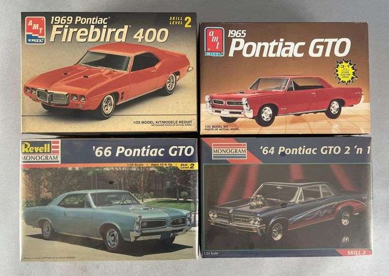 Group of 4 Pontiac Model Kits - Matthew Bullock Auctioneers