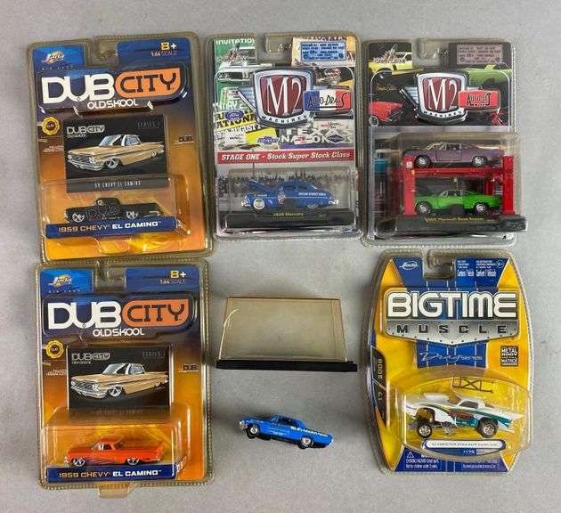 Group of 6 Stock and Custom Die-Cast Cars - Matthew Bullock Auctioneers