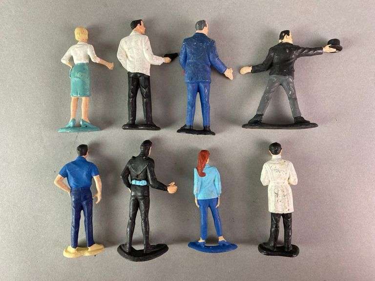 Group of 8 Gilbert Toys Painted James Bond Figures - Matthew Bullock ...