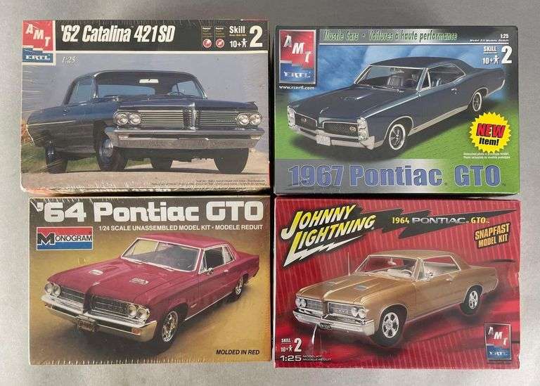 Group of 4 Pontiac Model Kits - Matthew Bullock Auctioneers