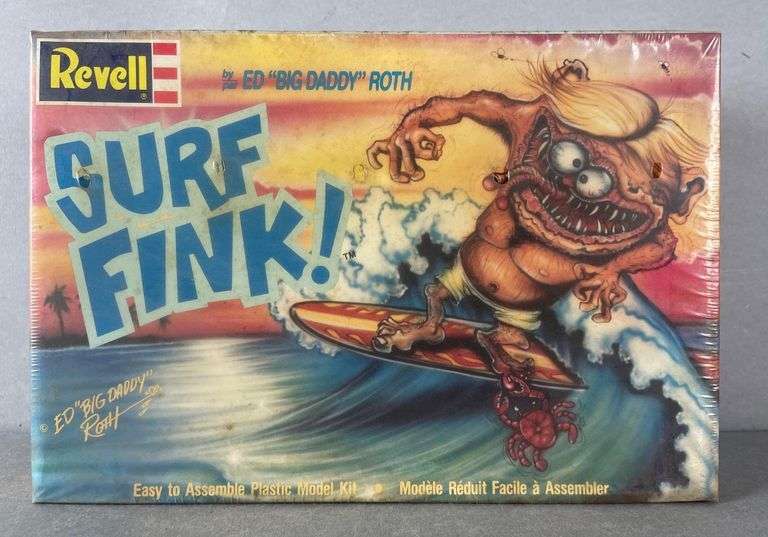 Revell Surf Fink Model Kit - Matthew Bullock Auctioneers
