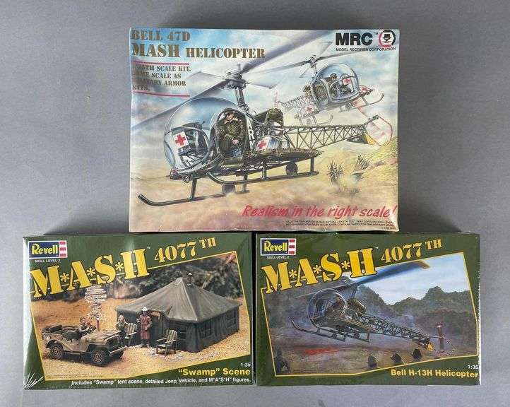 Group of 3 M.A.S.H. Model Kits - Matthew Bullock Auctioneers