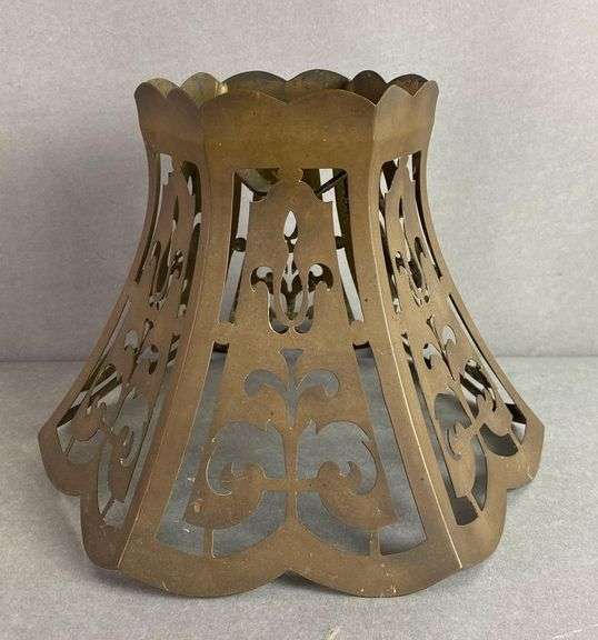 6 Panel Brass Ornate Lamp Shade - Matthew Bullock Auctioneers