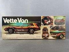 MPC Vette Van Model Kit - Matthew Bullock Auctioneers