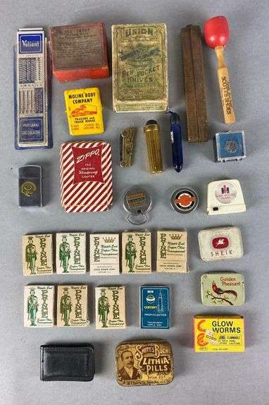 Group of Assorted Advertising Items and More - Matthew Bullock Auctioneers