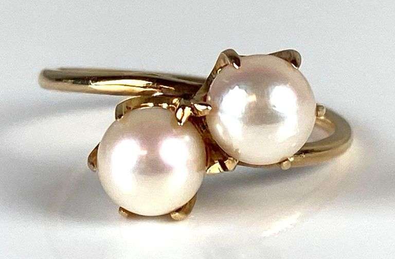 14K Gold Pearl Ring - Matthew Bullock Auctioneers