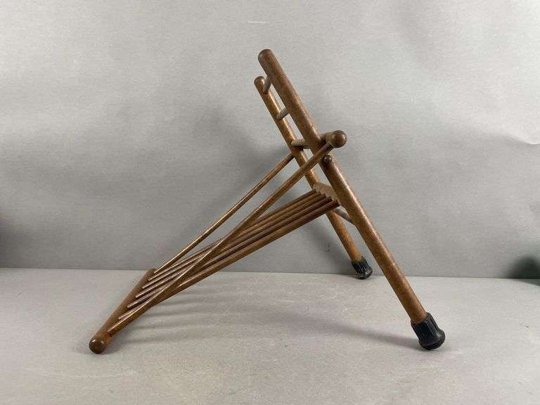 Folding Wood Gout Leg Rest - Matthew Bullock Auctioneers