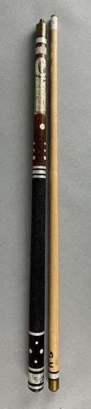 Willie Moscani 19 Oz Pool Cue - Matthew Bullock Auctioneers