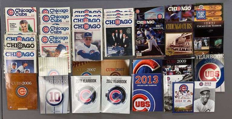 1982 - 2015 Chicago Cubs Yearbooks and Media Guides - Matthew Bullock ...