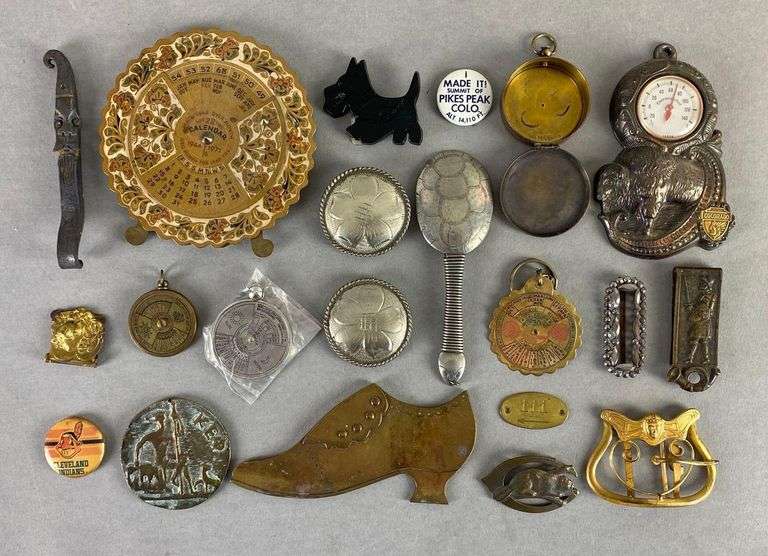 Group of Cast Metal Items and More - Matthew Bullock Auctioneers