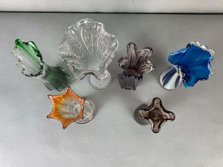Group of 6 Art Slung Glass Vases - Matthew Bullock Auctioneers