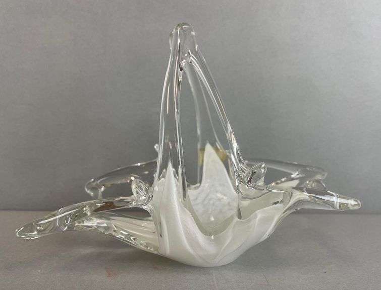 Murano Clear and White Art Glass Trinket Dish - Matthew Bullock Auctioneers