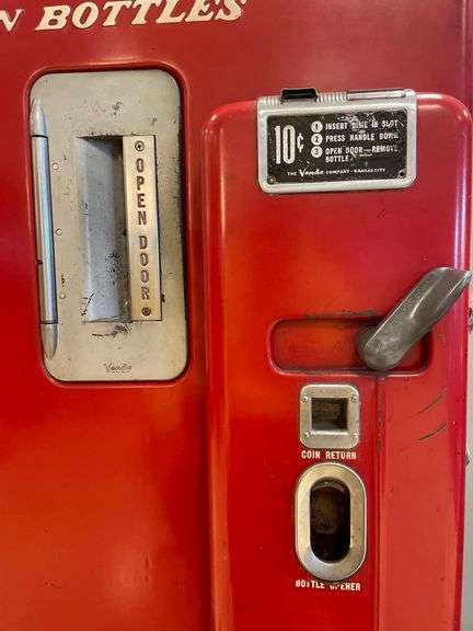 1940s Coca Cola Vendo Model F39B5 10¢ Vending Machine - Matthew Bullock ...
