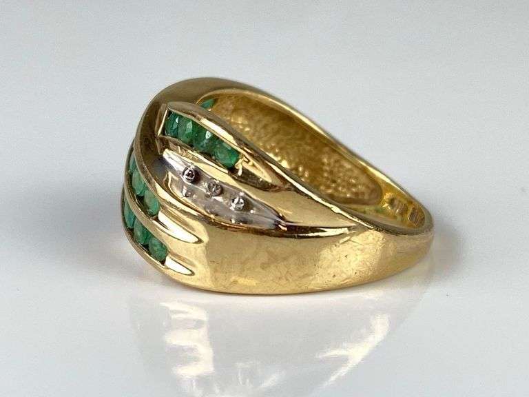 10K Gold Emerald Ring - Matthew Bullock Auctioneers