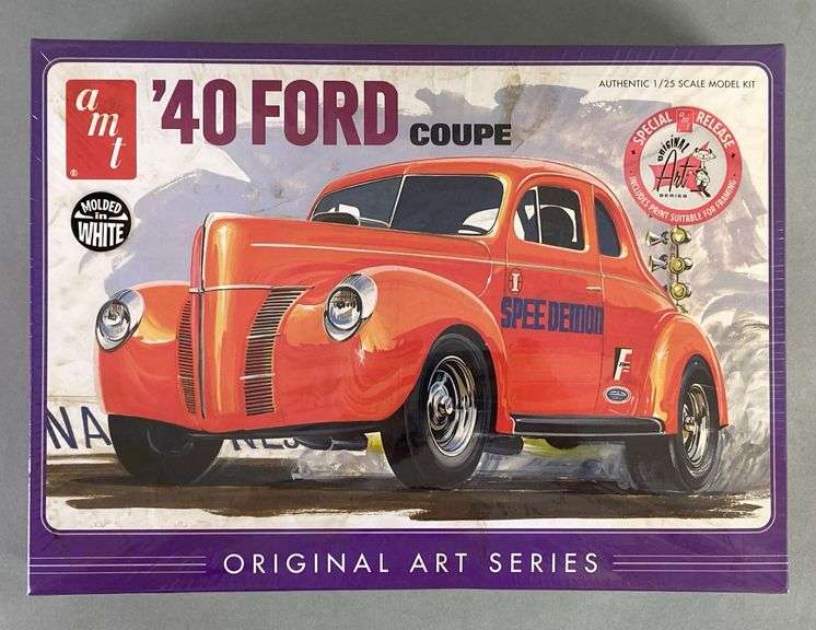 AMT Original Art Series 40 Ford Coupe Plastic Model Kit - Matthew ...