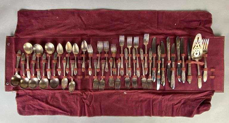 National Silver Co. Silver Plate Rose and Leaf Pattern Flatware Set ...