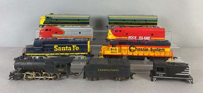 Group of HO Scale Diesel Locomotives and More - Matthew Bullock Auctioneers