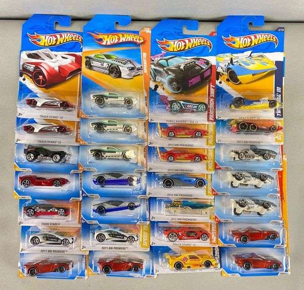 Group of 50 Mattel Hot Wheels Street Racing Die-Cast Cars and More ...