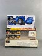 Group of 3 Classic Hot Rod Plastic Model Kits - Matthew Bullock Auctioneers