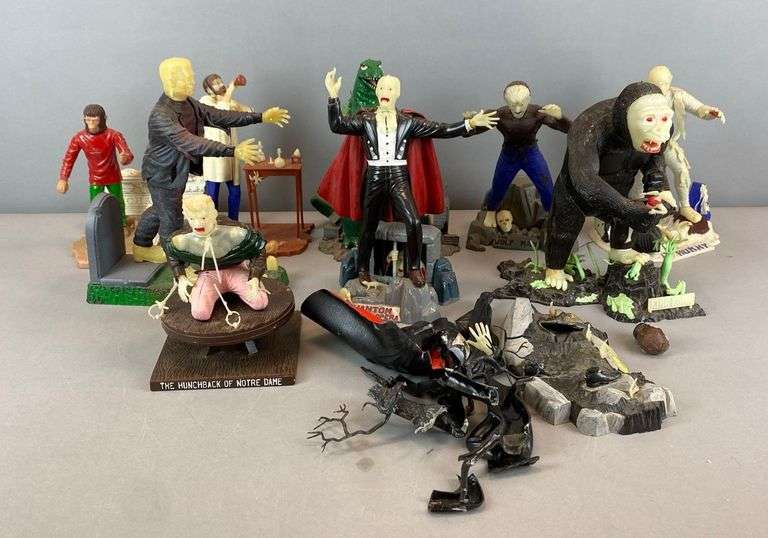 Group of Vintage Aurora Plastic Model Figure Kits - Matthew Bullock ...