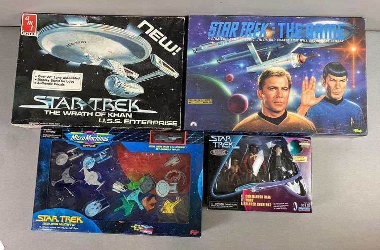 Group of 4 1990’s Star Trek Themed Games and Models - Matthew Bullock ...